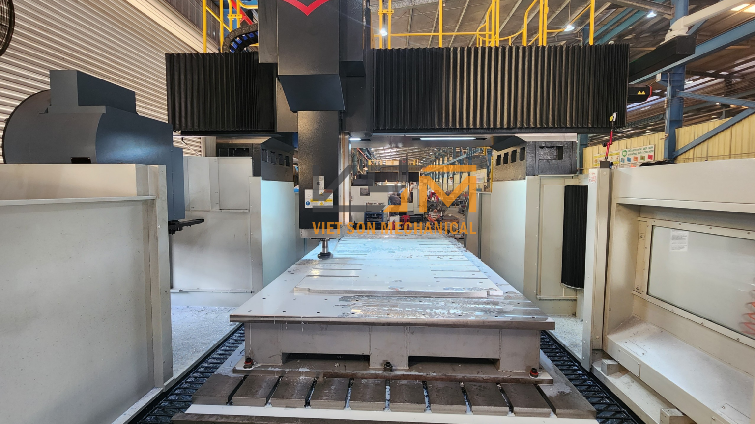 GIA CÔNG PHAY TẤM NHÔM TẠI CƠ KHÍ VIỆT SƠN - Viet Son Mechanical